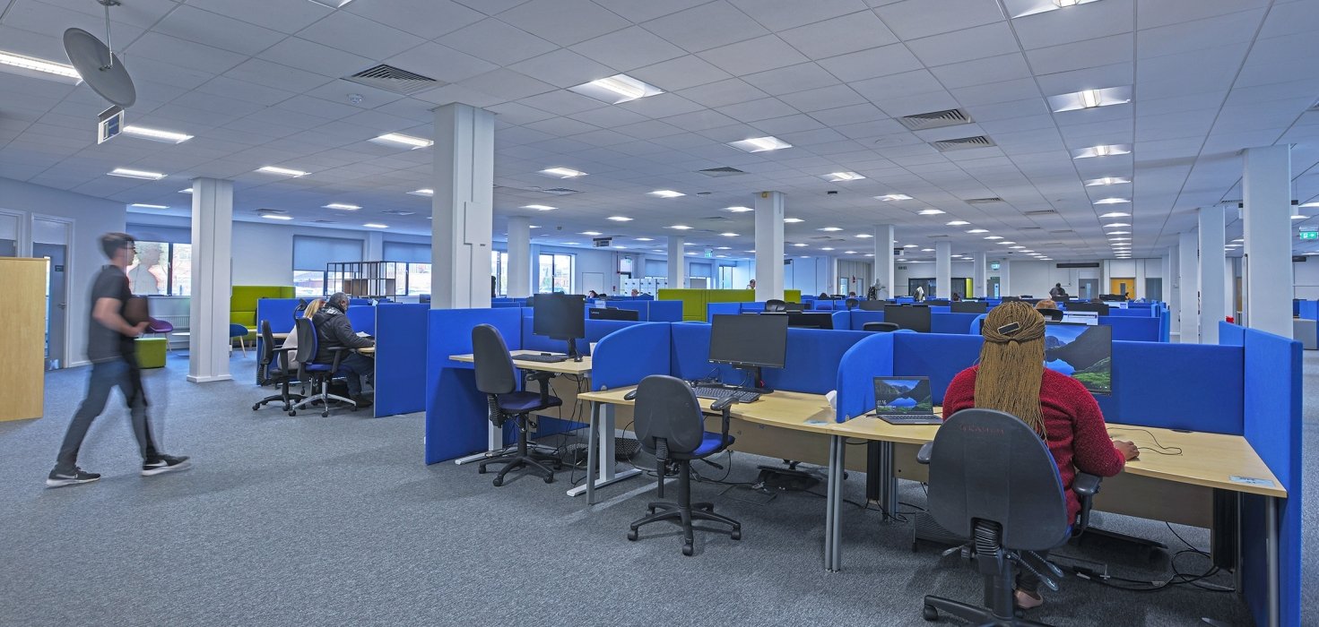 Florin E3 | High Performance Emergency Light | Whitecroft